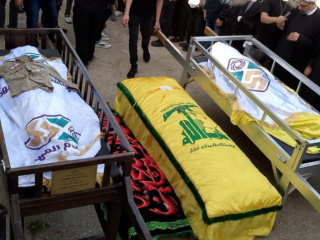 بلدة رياق تُشيّع شُهداءها